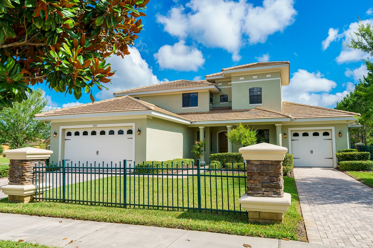 Calabria Villa at Westside | 5 Bedroom 4 Bath (4 En-Suite) Rental