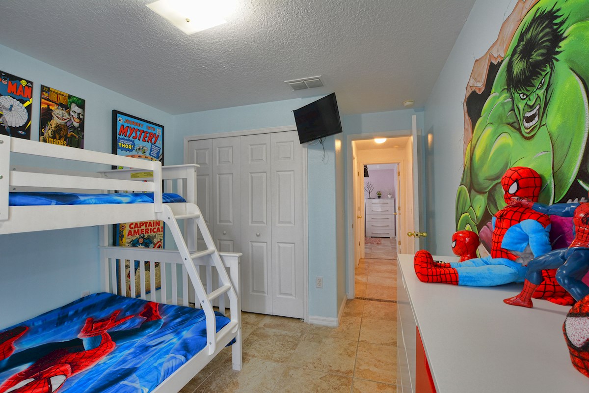 Frozen & Spiderman Villa Only 2 Miles from Disneyworld
