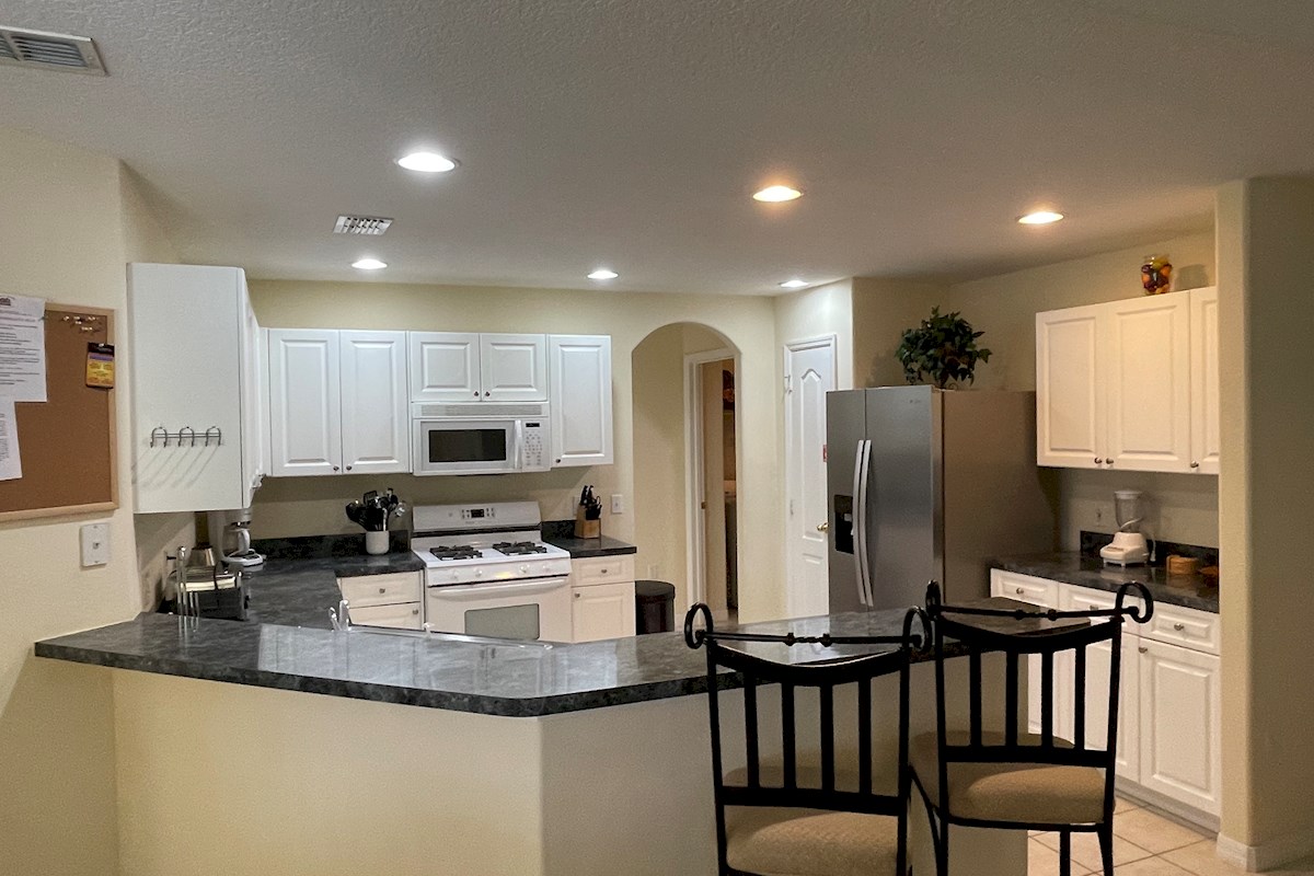 Tuscan Ridge - Luxury 4 bed/3 bath Orlando villa w/pool & spa