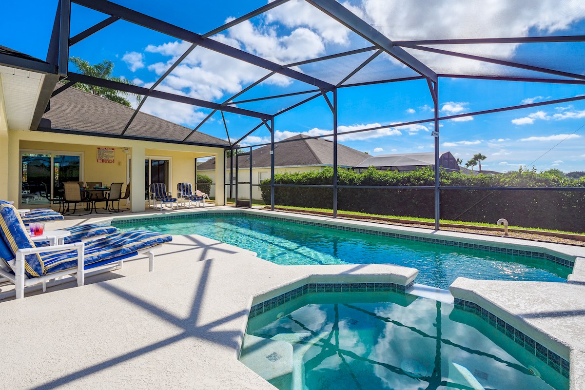 Tuscan Ridge (Countryside) 4-Bed/3-Bath Home