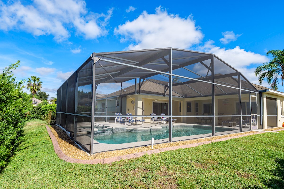 Tuscan Ridge (Countryside) 4-Bed/3-Bath Home