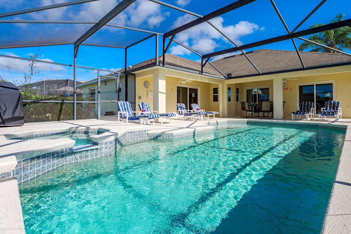 Tuscan Ridge (Countryside) 4-Bed/3-Bath Home