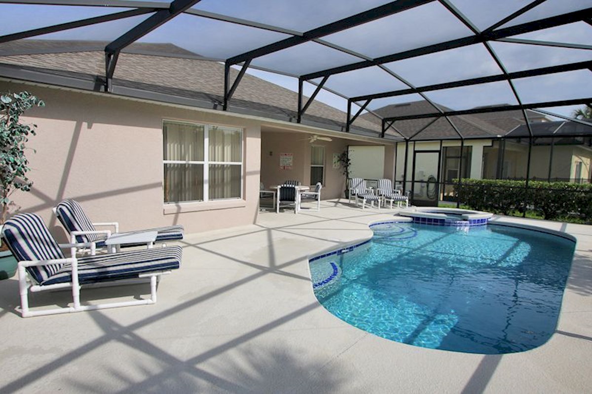 Calabay Parc, A Fantastic Executive 3 Bedroom, 2 Bath Villa