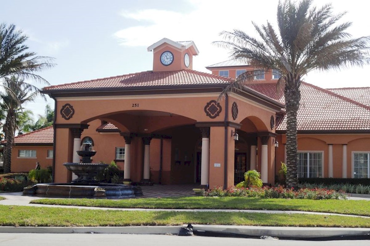 Luxury 4 Bed 3 Bath 'The Devine Villa' in gated Aviana Resort