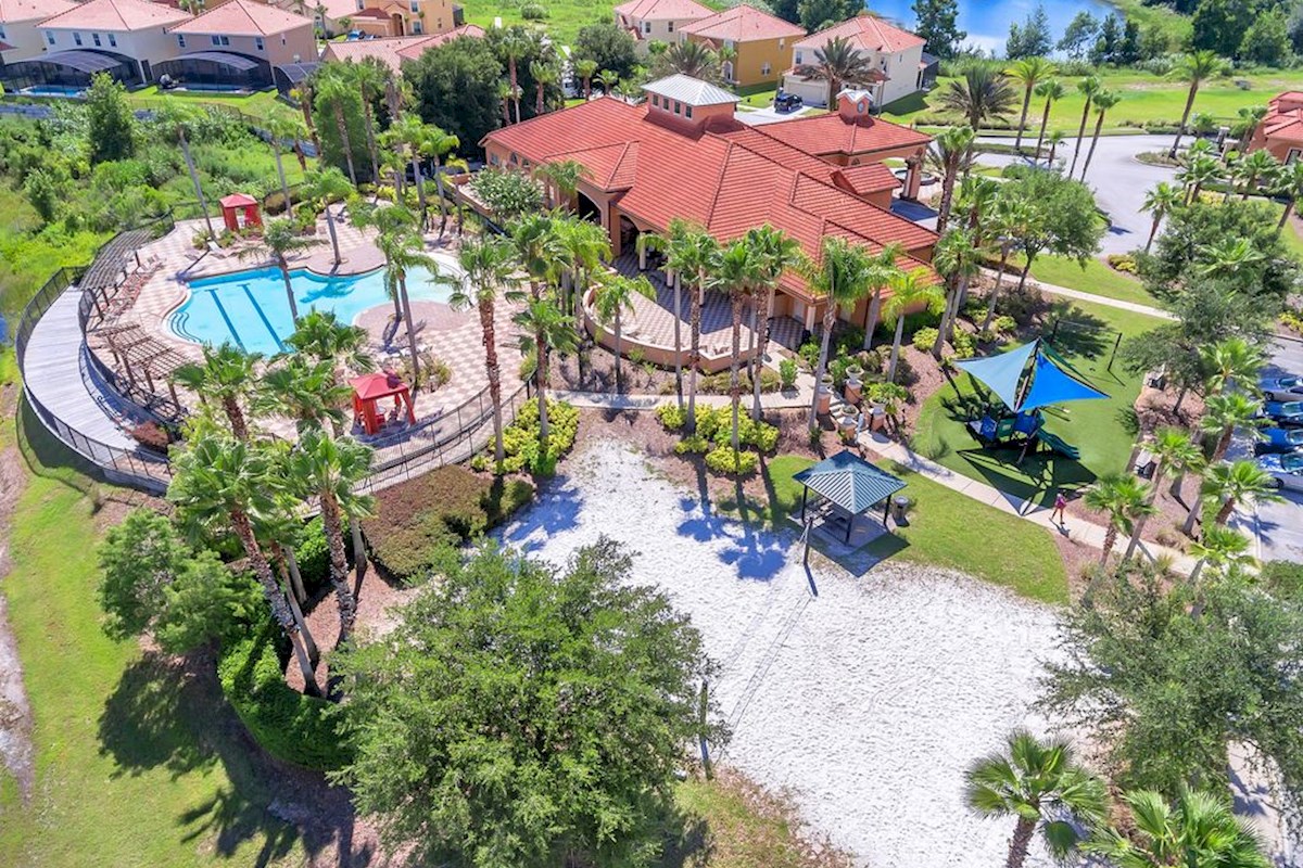 Luxury 4 Bed 3 Bath 'The Devine Villa' in gated Aviana Resort