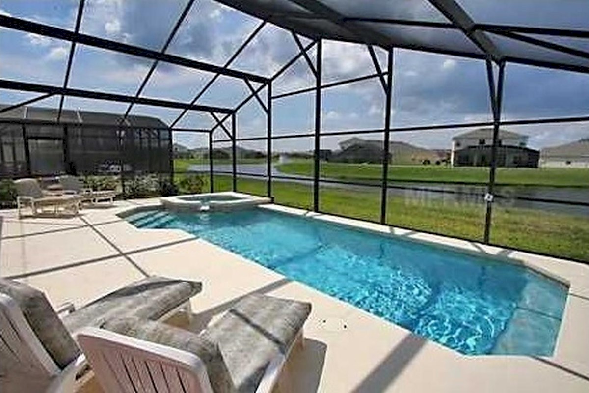 4 Bed 3 Bath Cumbrian Lakes Villa with Lake View | Games Room