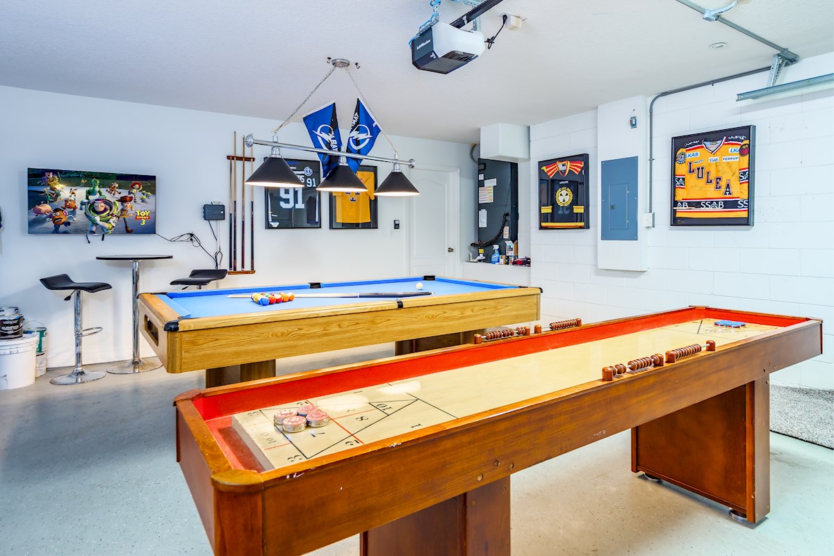 Grand Reserve 5 Bedroom 3 Bath Villa, Games room, South facing Grand Reserve 5 Bedroom 3 Bath Villa, Games room, South facing