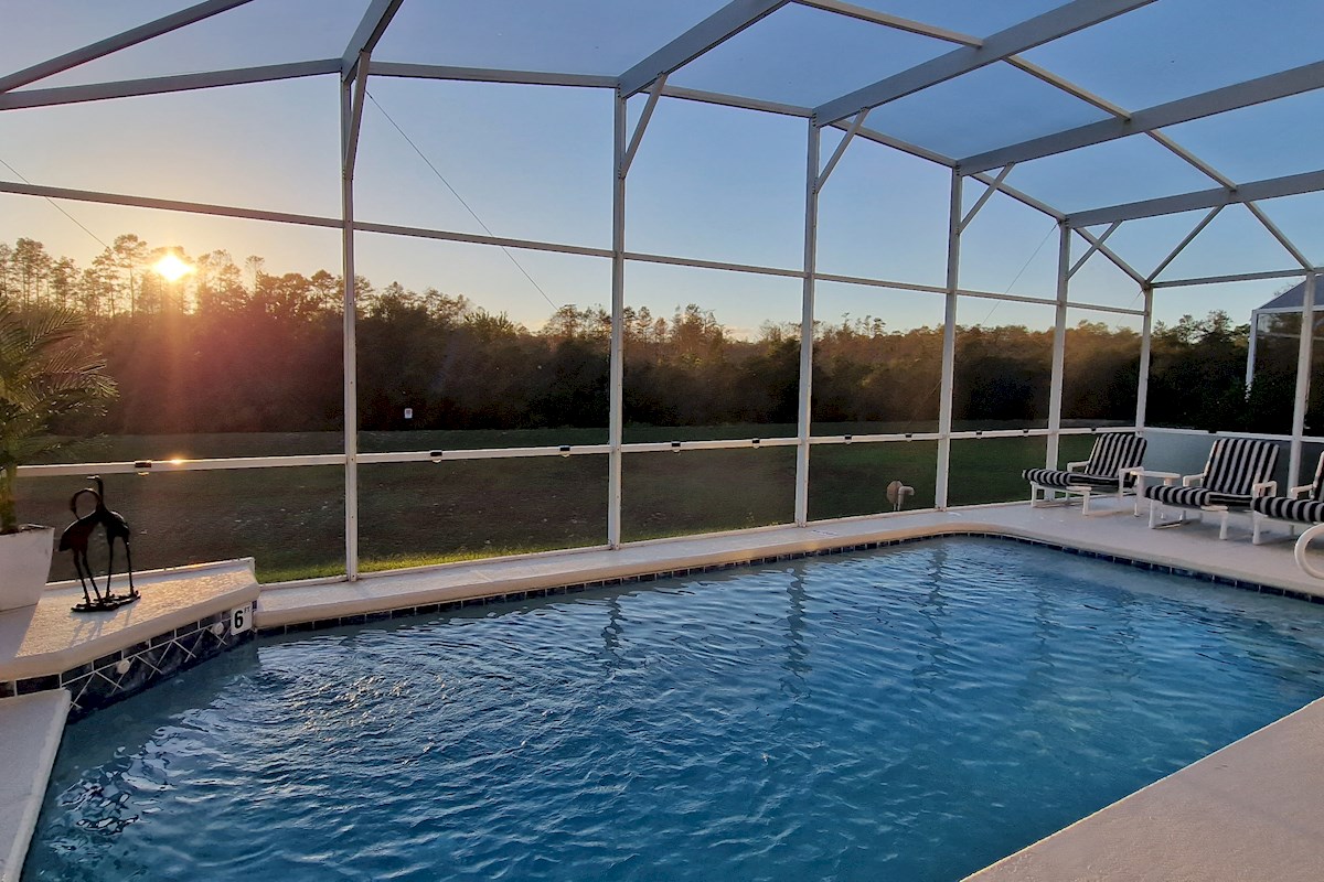 Highlands Reserve Stunning 4 Bed Villa, Private Pool, ALL DAY SUN