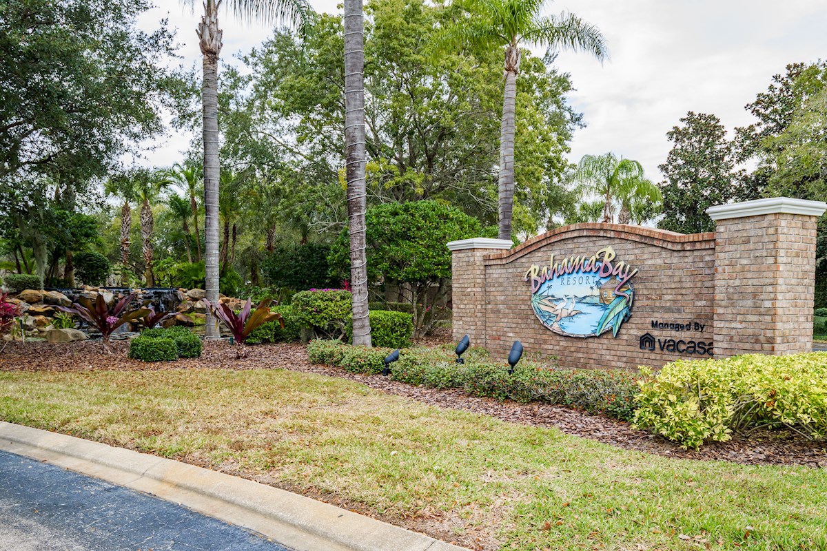 Luxurious Modernised 2 Bed Condo | Bahama Bay Resort