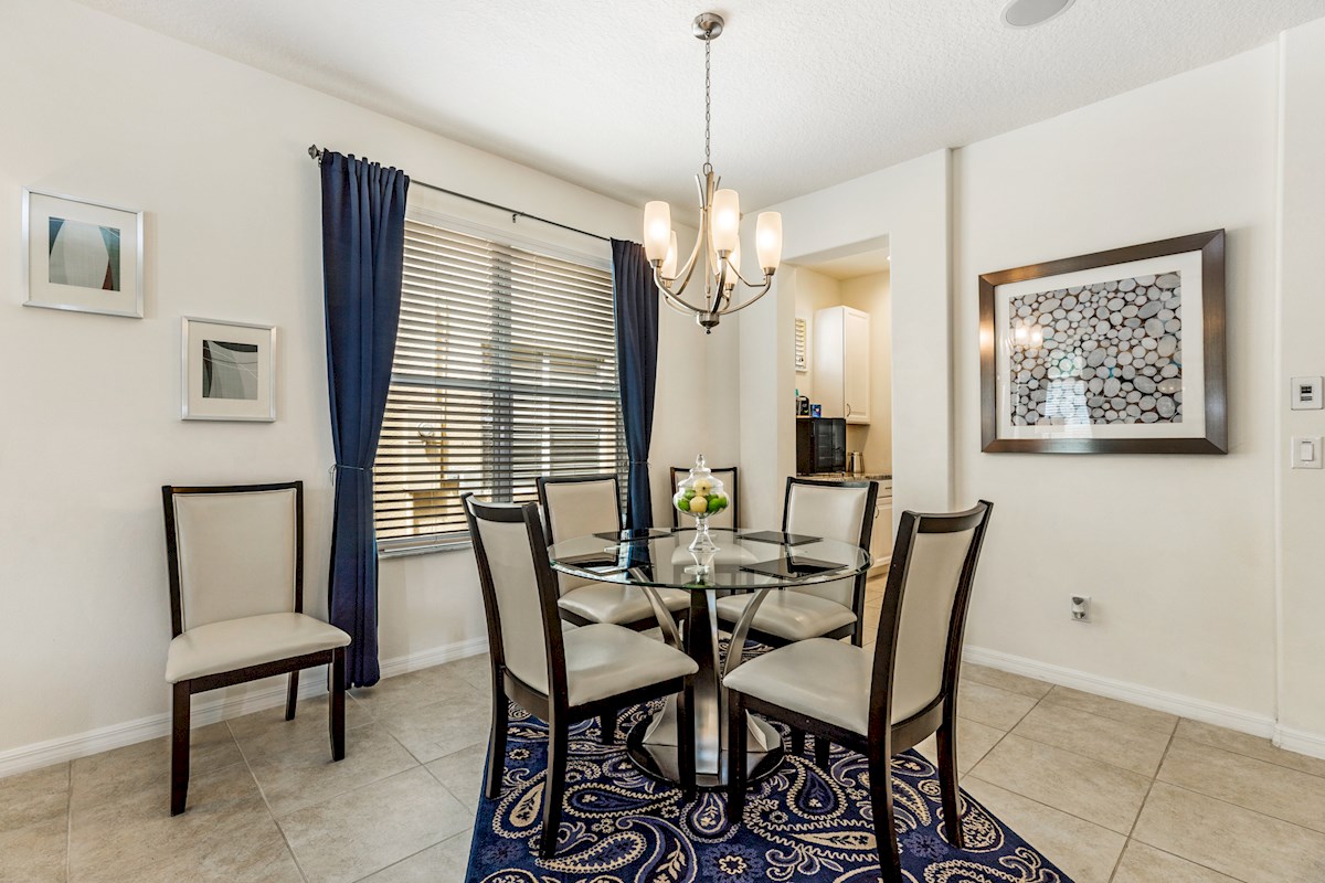 Watersong Resort- Stunning 6 Bed 5 ½ Bath on Conservation Lot